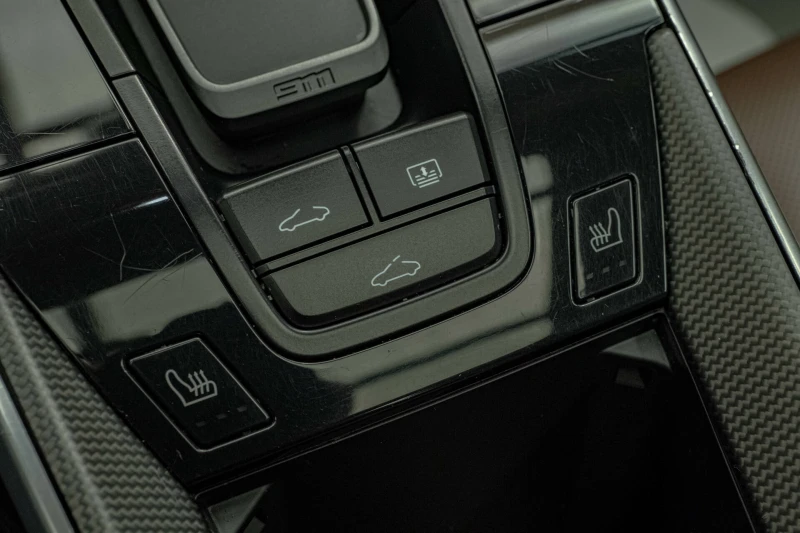Porsche 911 992/Turbo S/Burmester/PDCC/PDK/PDLS+ /PCCB/Sport C в ...